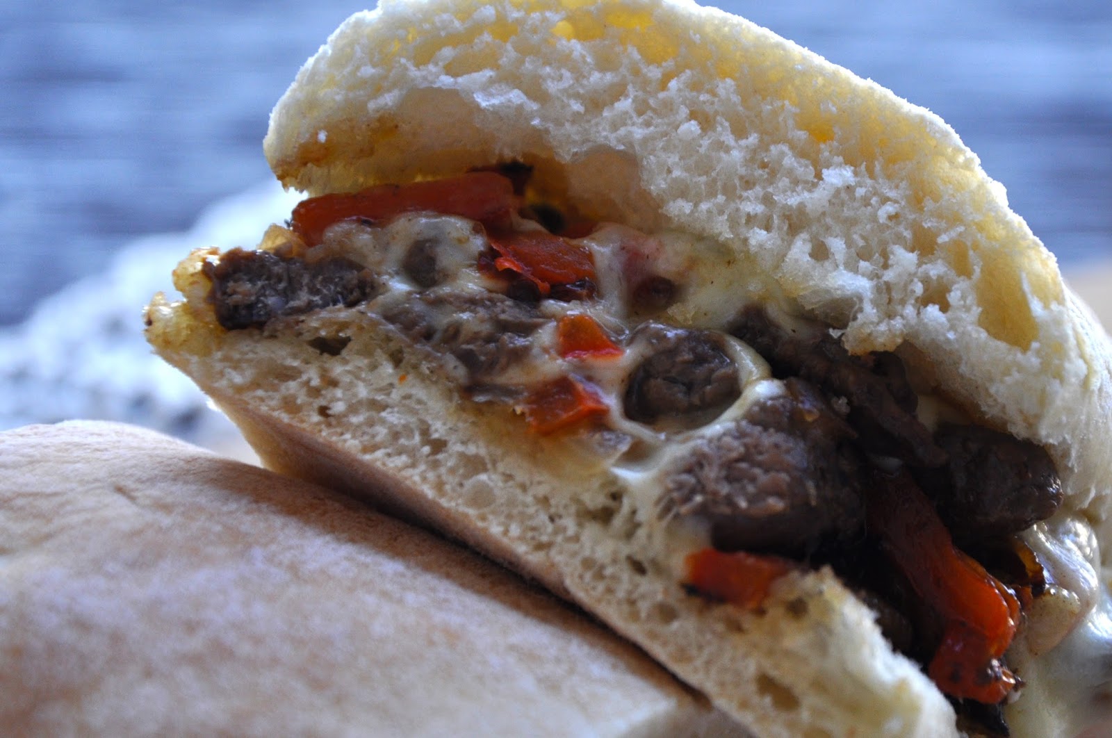 Arroz. Feijão e Caviar: Rocky Balboa Sandwich: Philly Cheesesteak ...