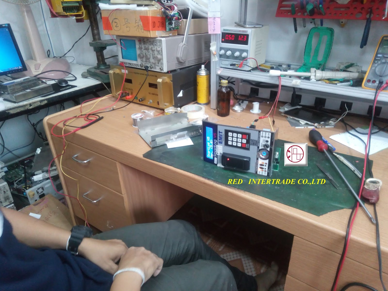 รับซ่อม SMARTLOG V5 EMIT no power