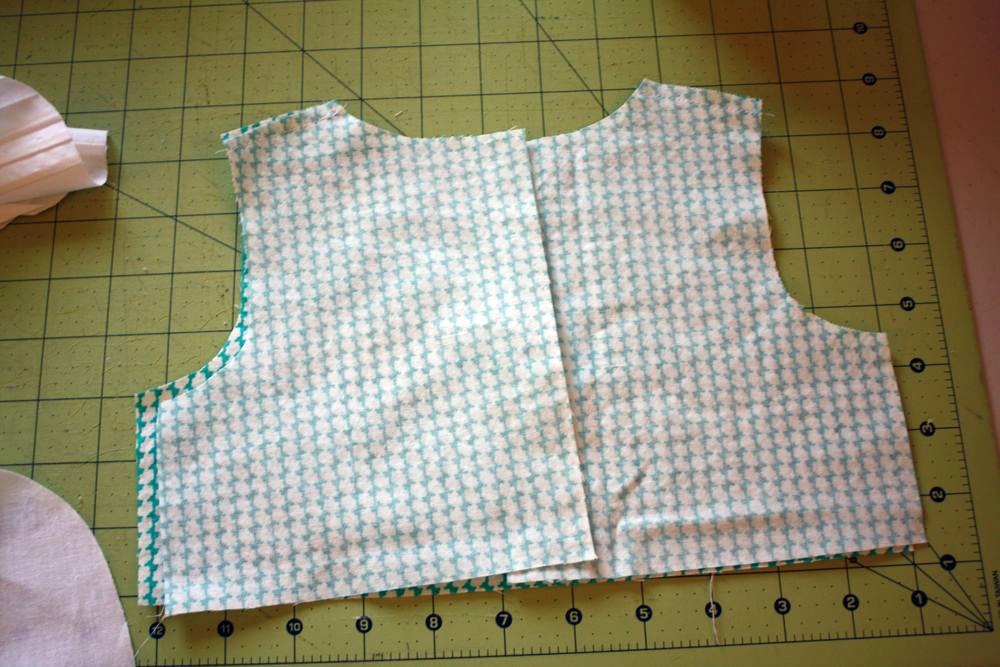pleated yoke tutorial