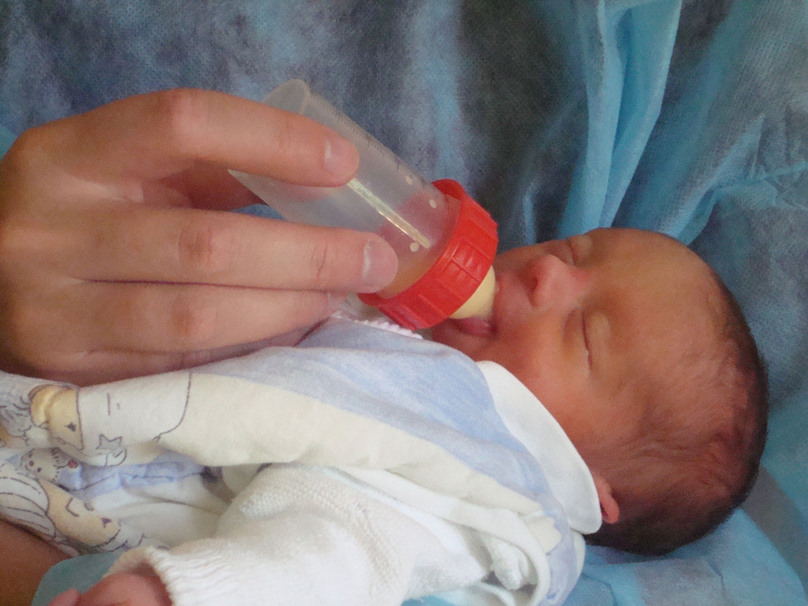 MENU DO BEBÊ: DBB1 Bianca Scherer AMAMENTAR BEBÊ PREMATURO