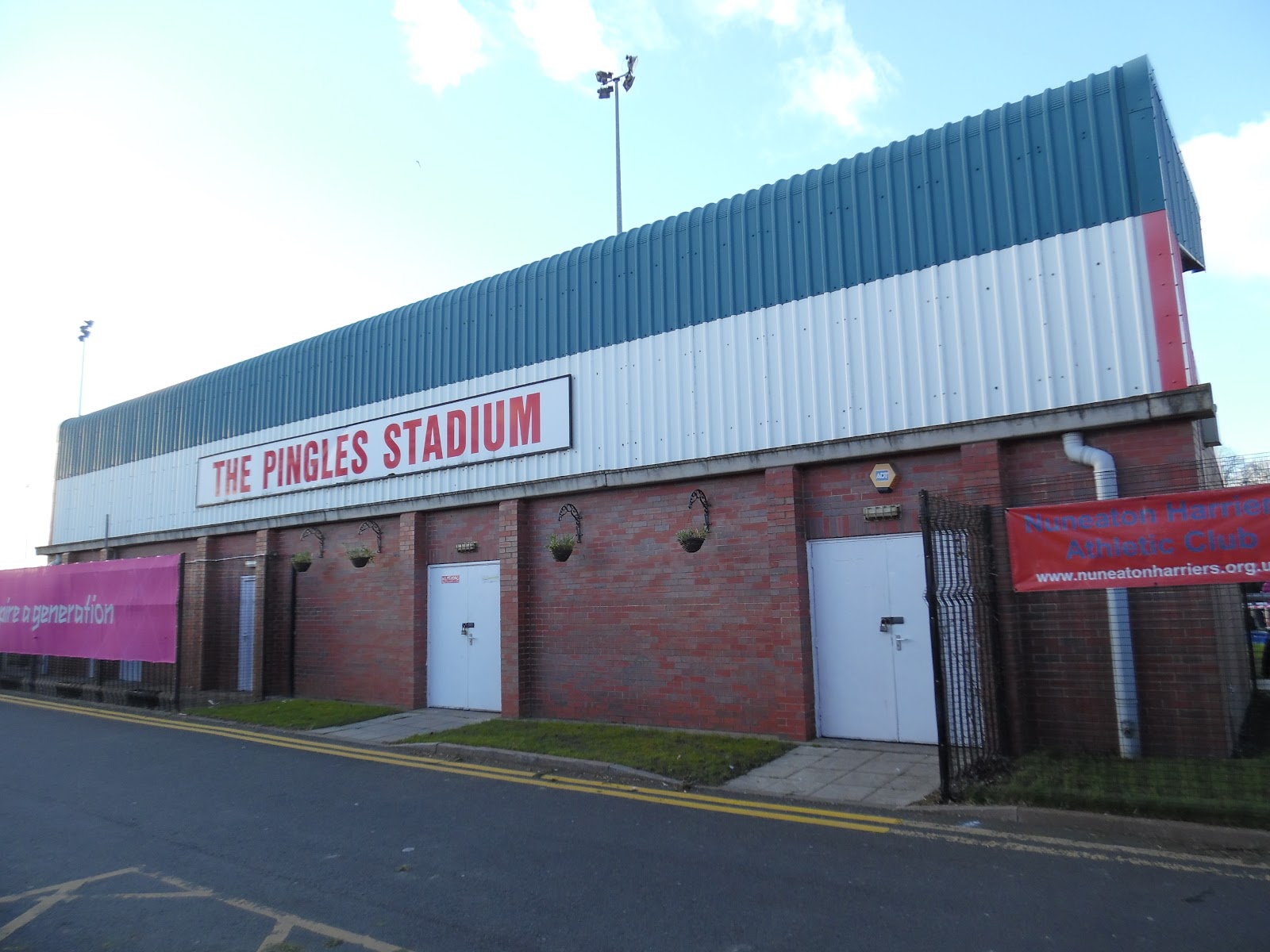 Damage In The Box!: NUNEATON GRIFF (The Pingles Stadium)