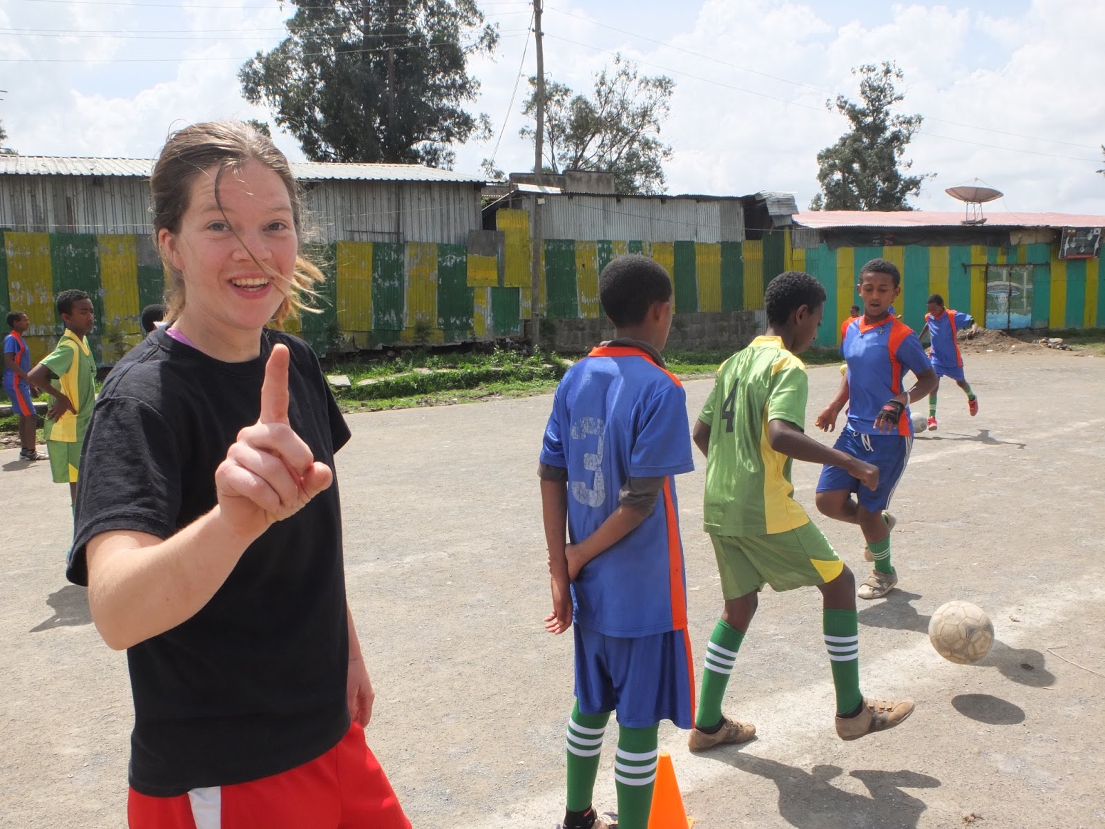 In the middle of somewhere: Ra-ey Soccer