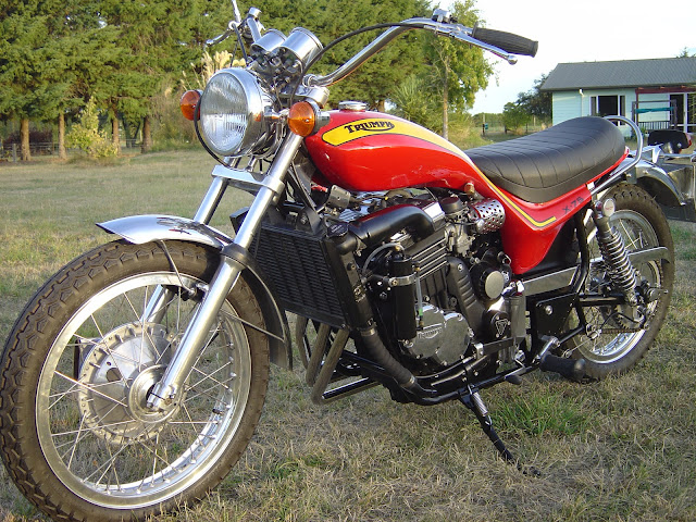 Custom and Chopper Motorcycles and Parts: Hurricane