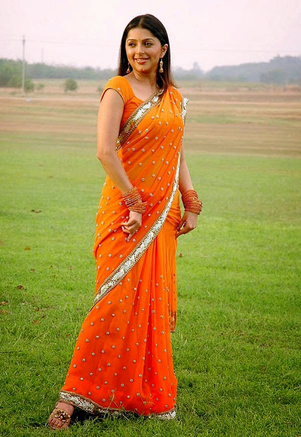 Bhoomika Chawla Hot Pictures Gallery - MOVIEEZREEL.BLOGSPOT.COM