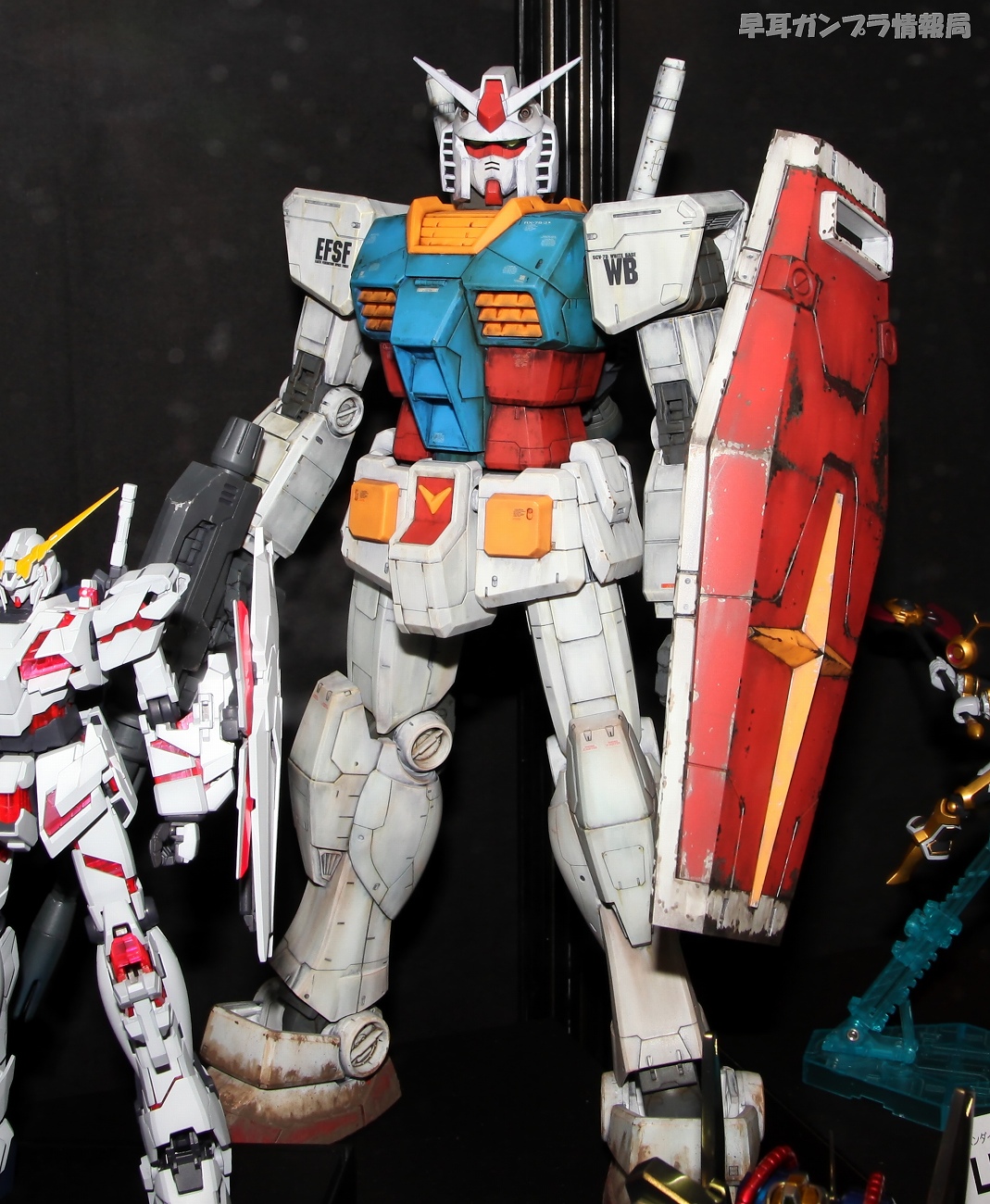 GUNDAM GUY: NOMOKEN3 Gunpla Display - C3 x Hobby 2011 Large Images