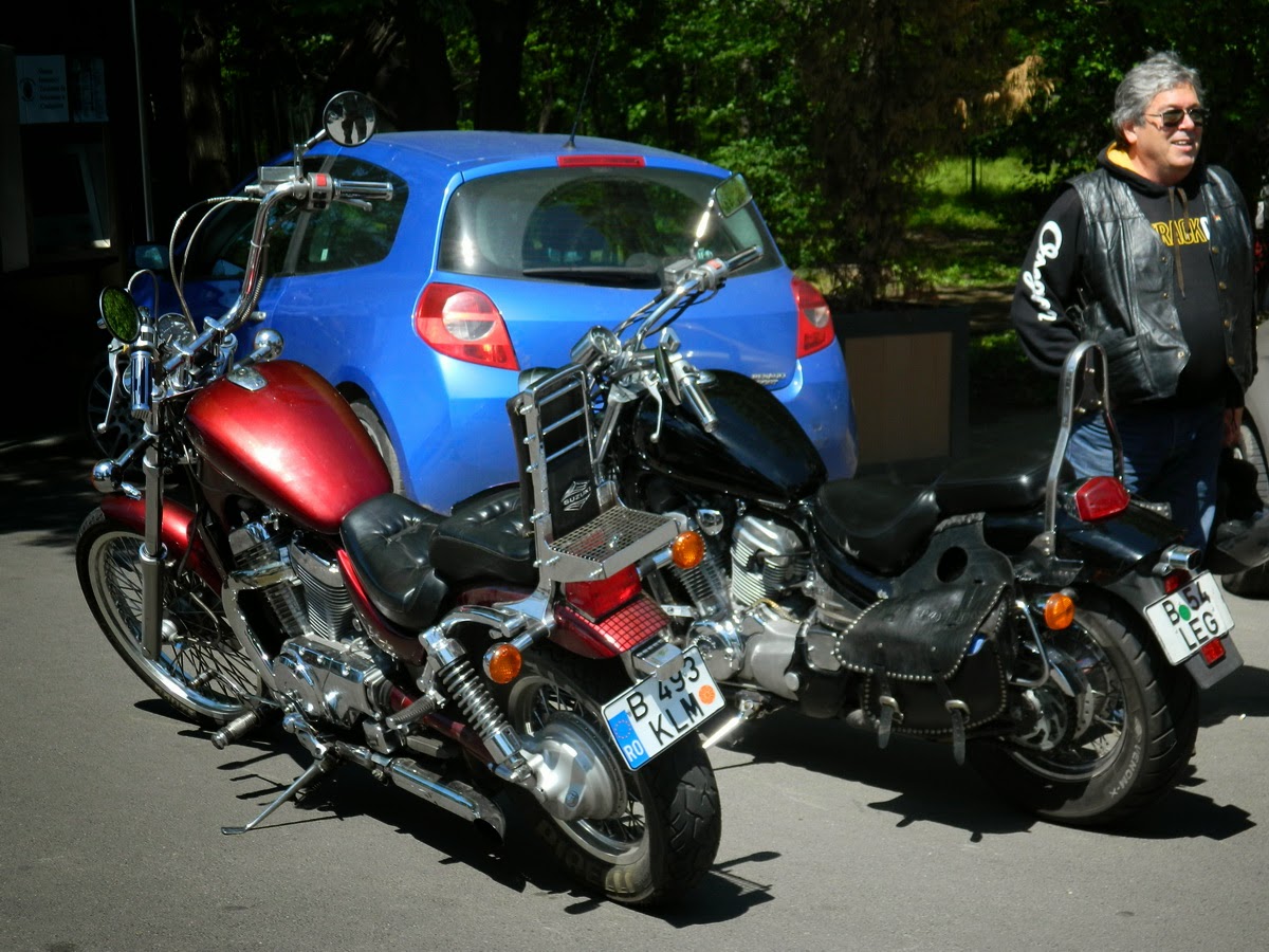 LA MULTI ANI, ROMANIA!: Motociclete si motociclisti