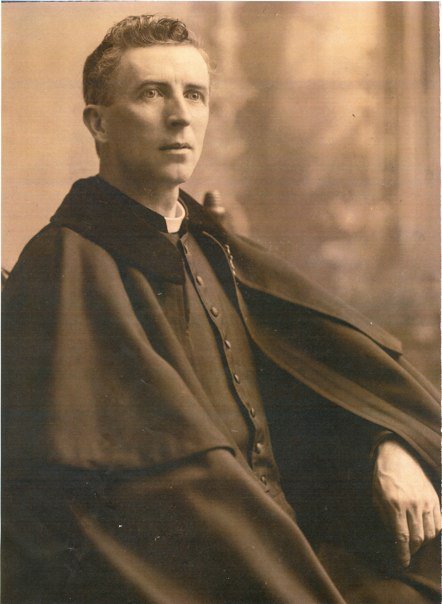 Hanging from the Family Tree: Family History Writing Challenge - The ...