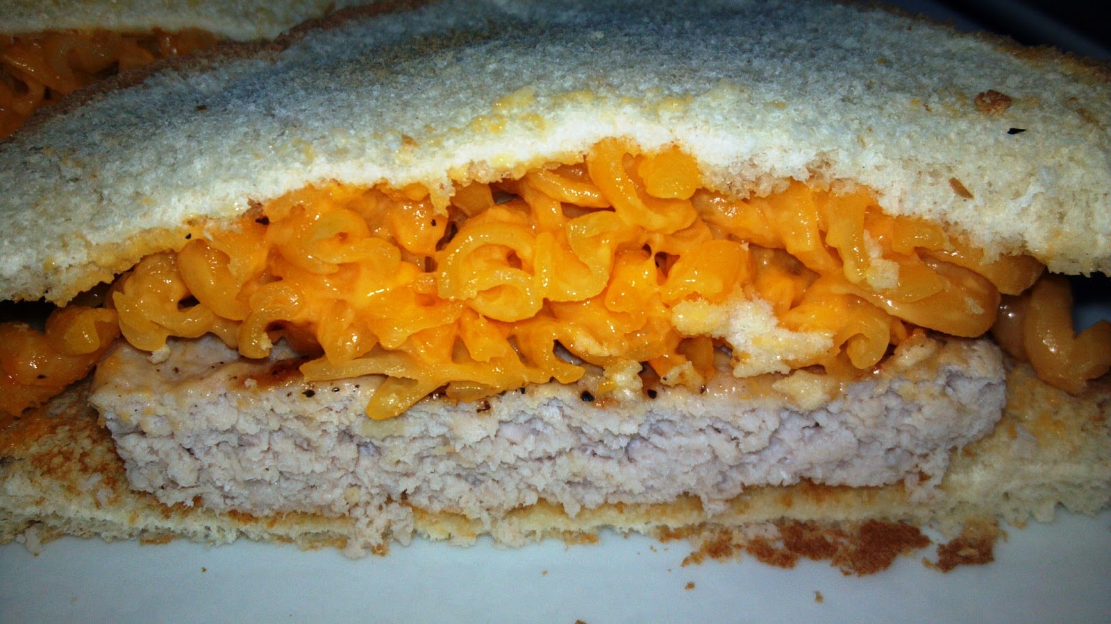 Rebecca's Amazing Creations: Macaroni Turkey Burger