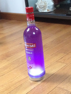 Vodkas arrangées et Rock expliqué: Vodka-Violettes