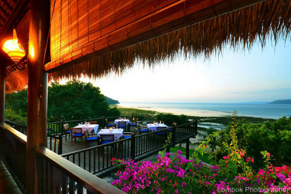 Samawa Seaside Cottage: Pantai Ai Loang