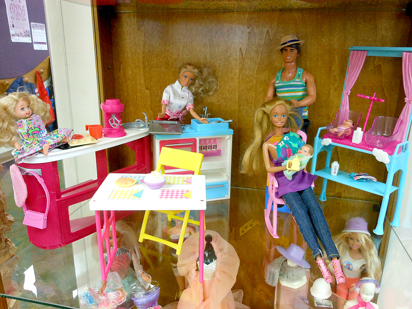 Hobbies on Display: May 2016 - Delaney's Barbie Display