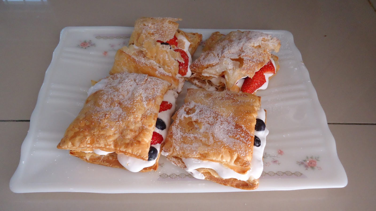Zara ♥ Baking: FRESH FRUIT IN PUFF PASTRY BOX ...