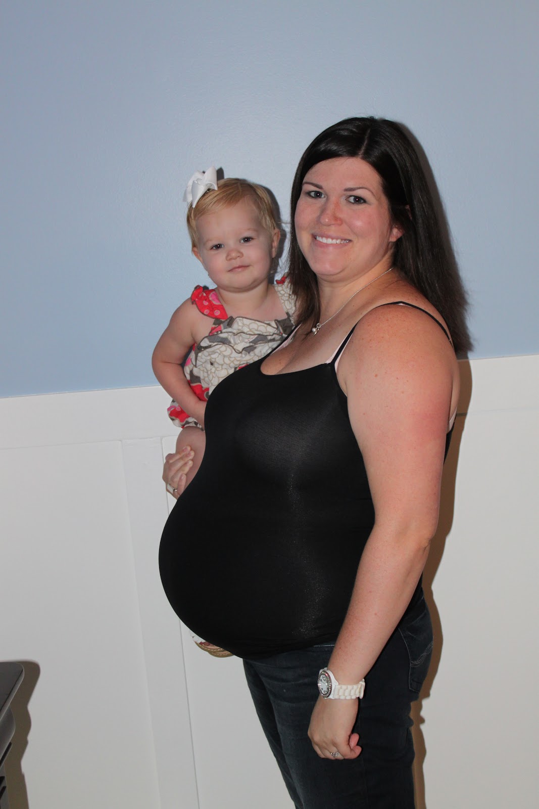 Sugar and Spice...: Belly Pics: Weeks 35 & 36