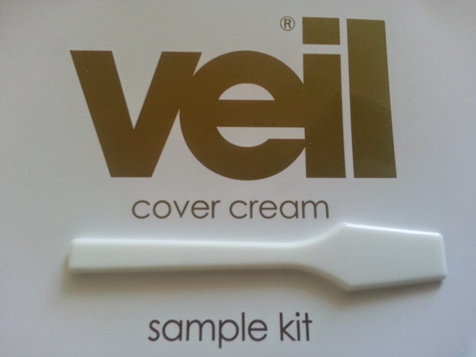 Product Reviews : Veil cover cream sample kit