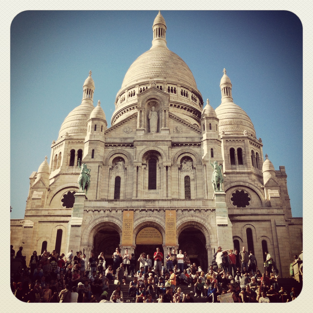 Flora Rogers Illustration