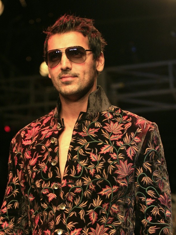 Bollywood Actor Photos: John Ibrahim Bollywood Actor