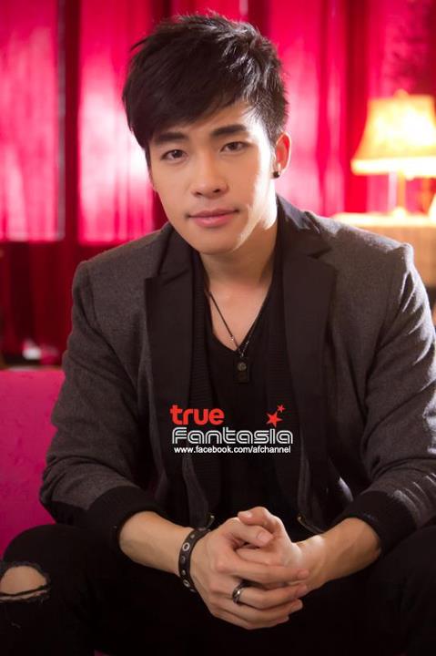 ณัฐ ศักดาทร : Photo Gallery of Nat Sakdatorn: เบื้องหลัง MV หนึ่งคำที่ ...