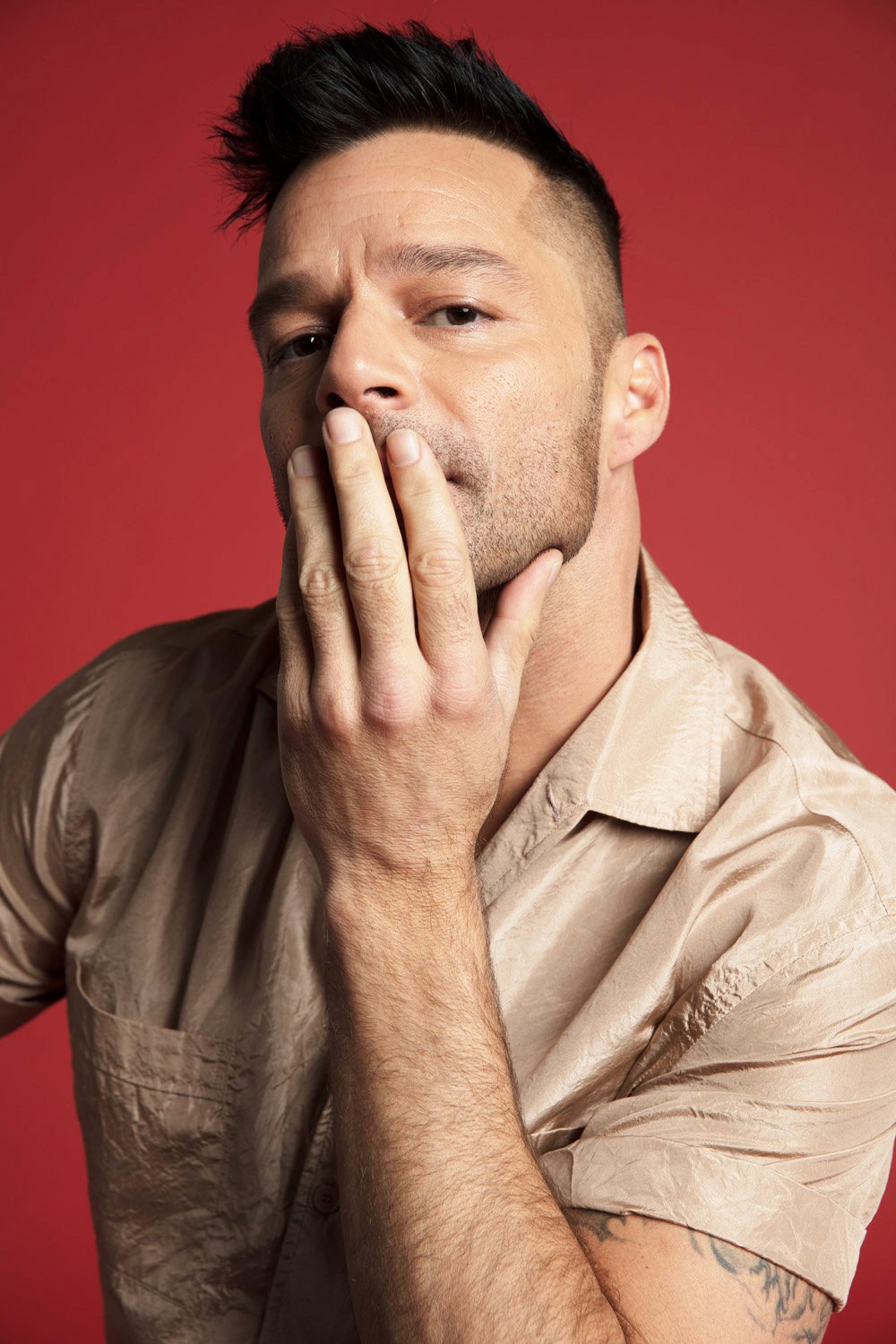 RICKY MARTIN COVERS OUT MAGAZINE FEBRUARY 2018 - THE MALE FASHION