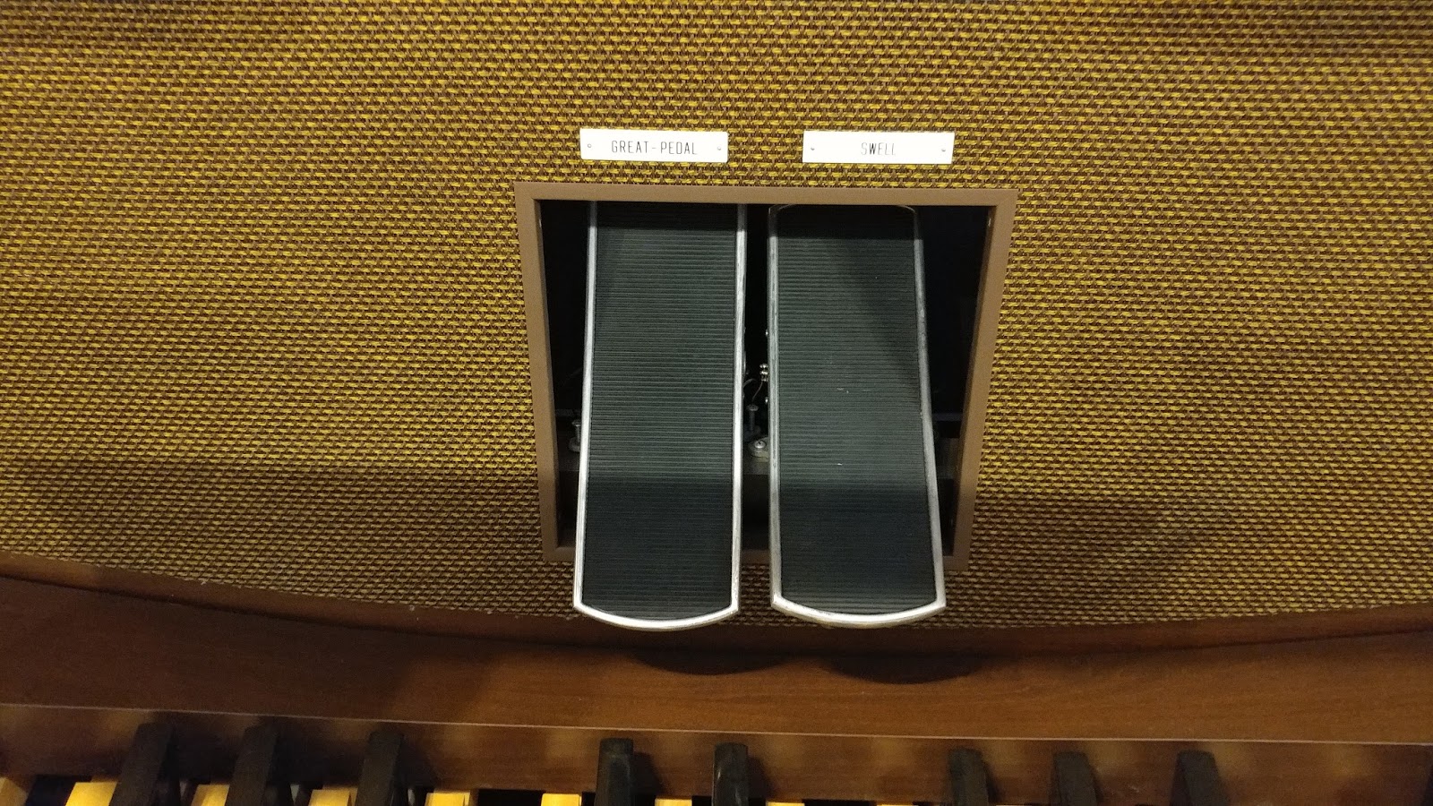 GRAFTONS USED CHURCH ORGANS