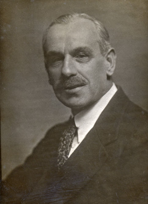 BGS Geoheritage – images from the collections: H H Thomas, the ...