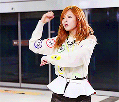 Hyuna - Subway Station Dancing GIFs | Beautiful Korean Artists