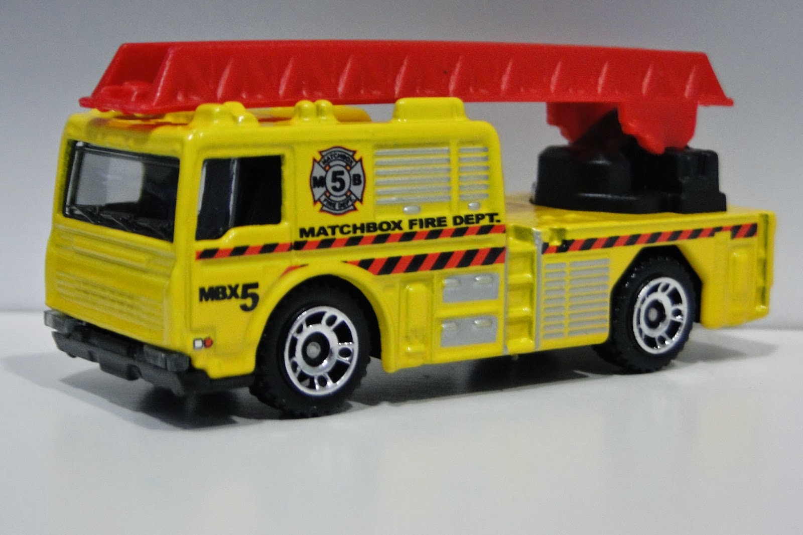 3inchDiecastBliss: Finally New Matchbox - Singles, 5-Packs and Variations