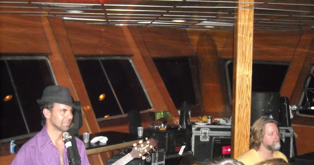 Dry Paint Signs: ALO Get Their Rocks Off