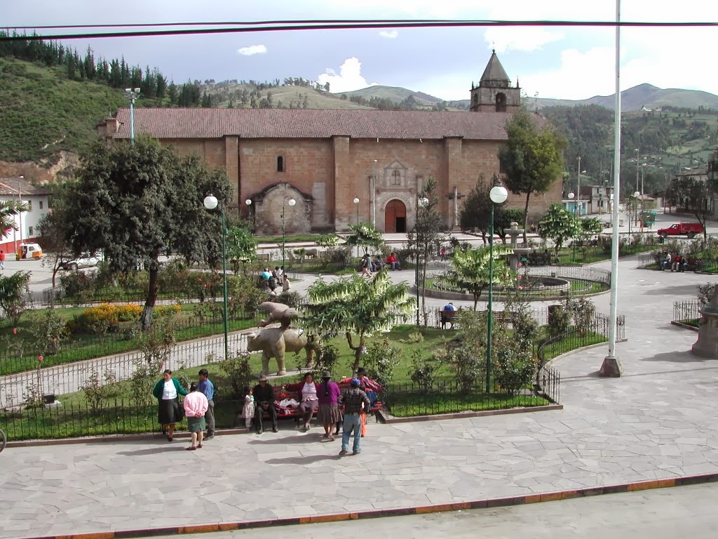 TURISMO EN EL PERU: ANDAHUAYLAS PERÚ