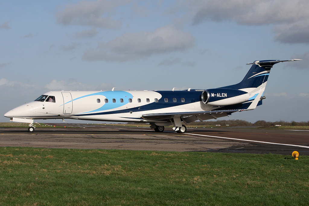 LONDON BIGGIN HILL AIRPORT EGKB/BQH IMAGES by Terry Wade: M-ALEN E135 ...