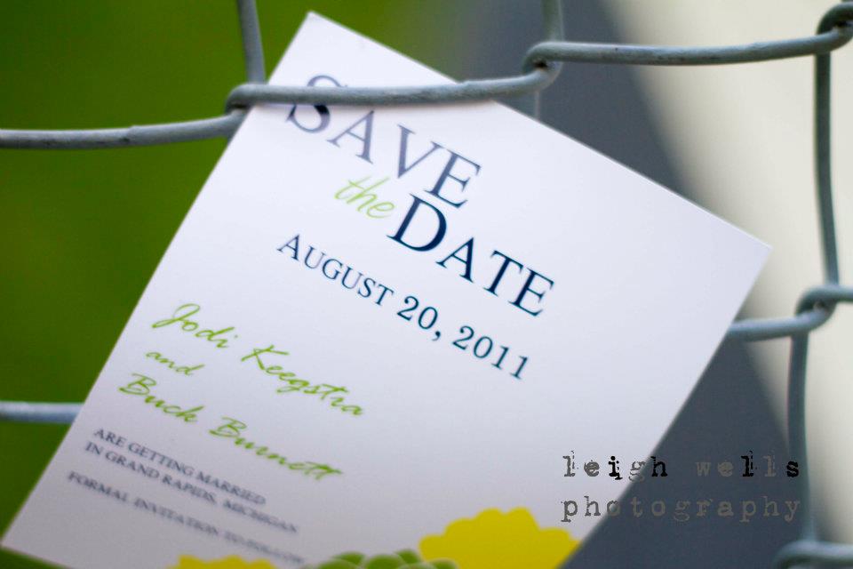 hitched custom stationery & invitations