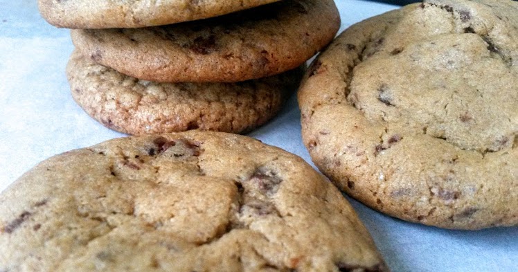 Comidinhas da Cla: Cookies com gotas de chocolate