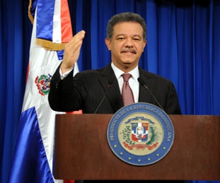 Leonel Fernández declina postularse de nuevo : DESDE LA REPÚBLICA ...