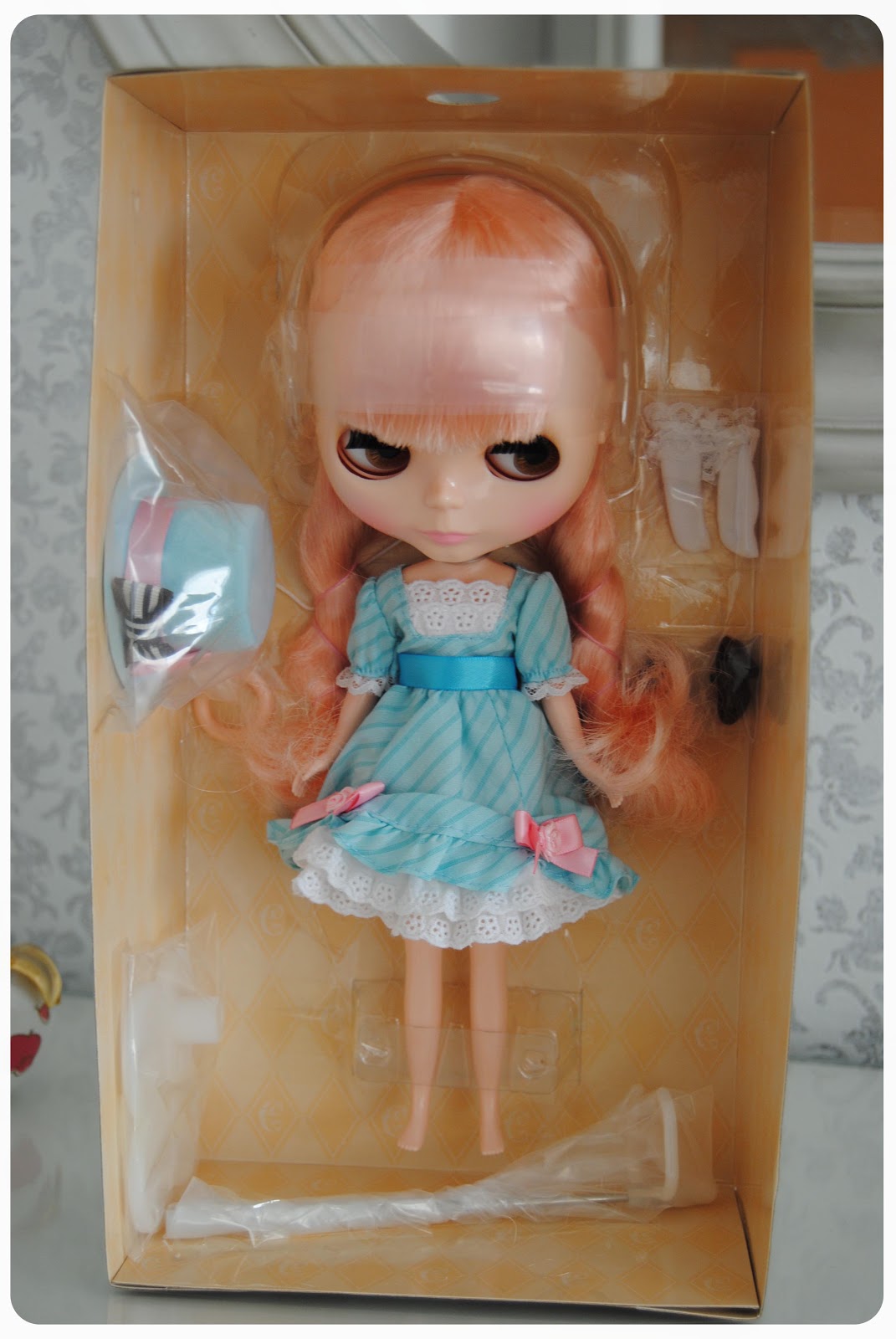 Coco Blythe: La llegada de Coco Collete