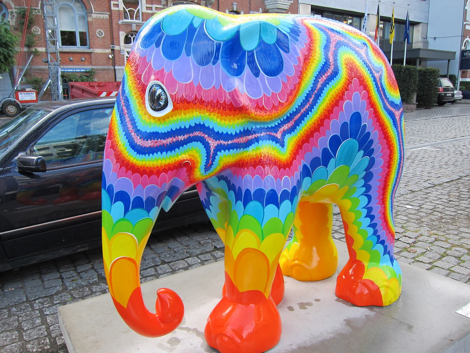 an american in belgië : Olifant Parade