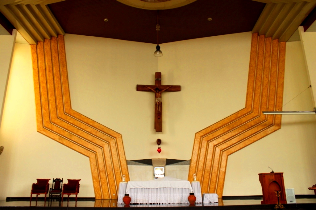 Fotografi Gereja Katolik di Indonesia: Gereja Katolik St. Paskalis ...