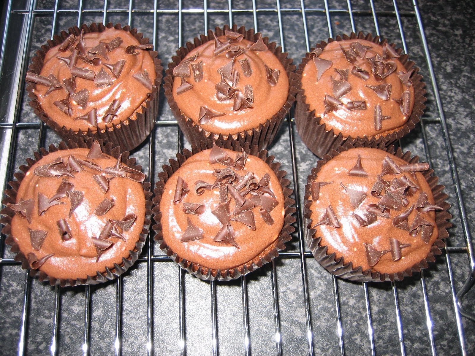 Jenny's cake project: Cupcake time!