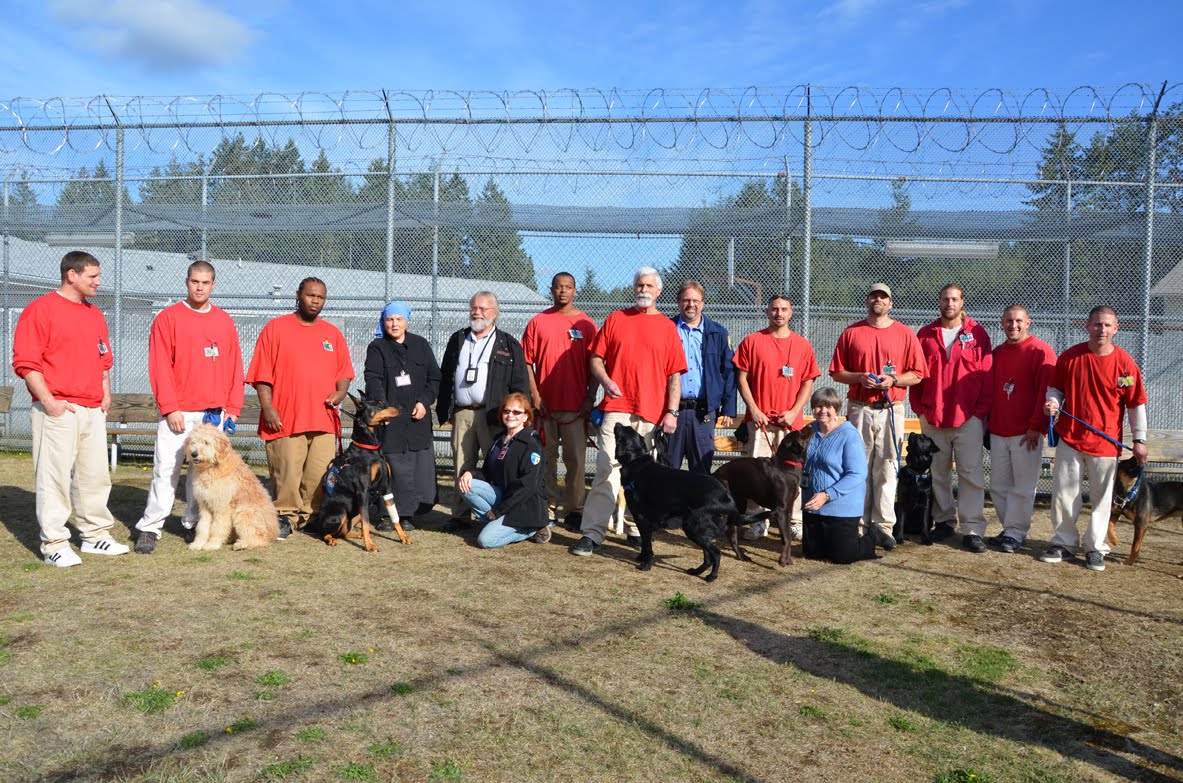 PRISON DOG PROGRAMS ~ BRIDGES and PATHWAYS of COURAGE: November 2012