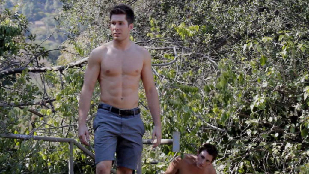 25 Days of Gays: Kissing Darkness (2014) ~ DC's Men of the Moment