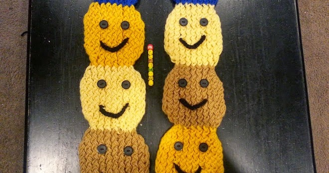 Looming Exclusive Designs: Lego head Scarf