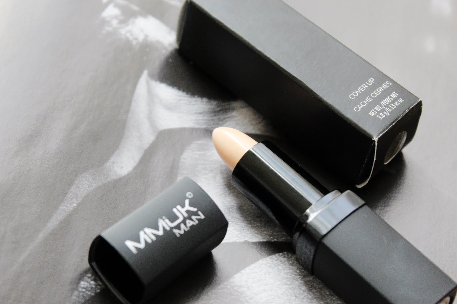 MMUK Man: Concealer Stick - Pieces Of Me
