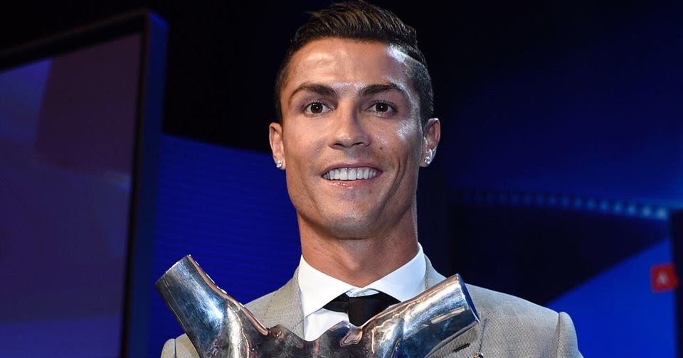 PHOTO: Cristiano Ronaldo Say 'Thank you' to Zidane and Teammates for ...
