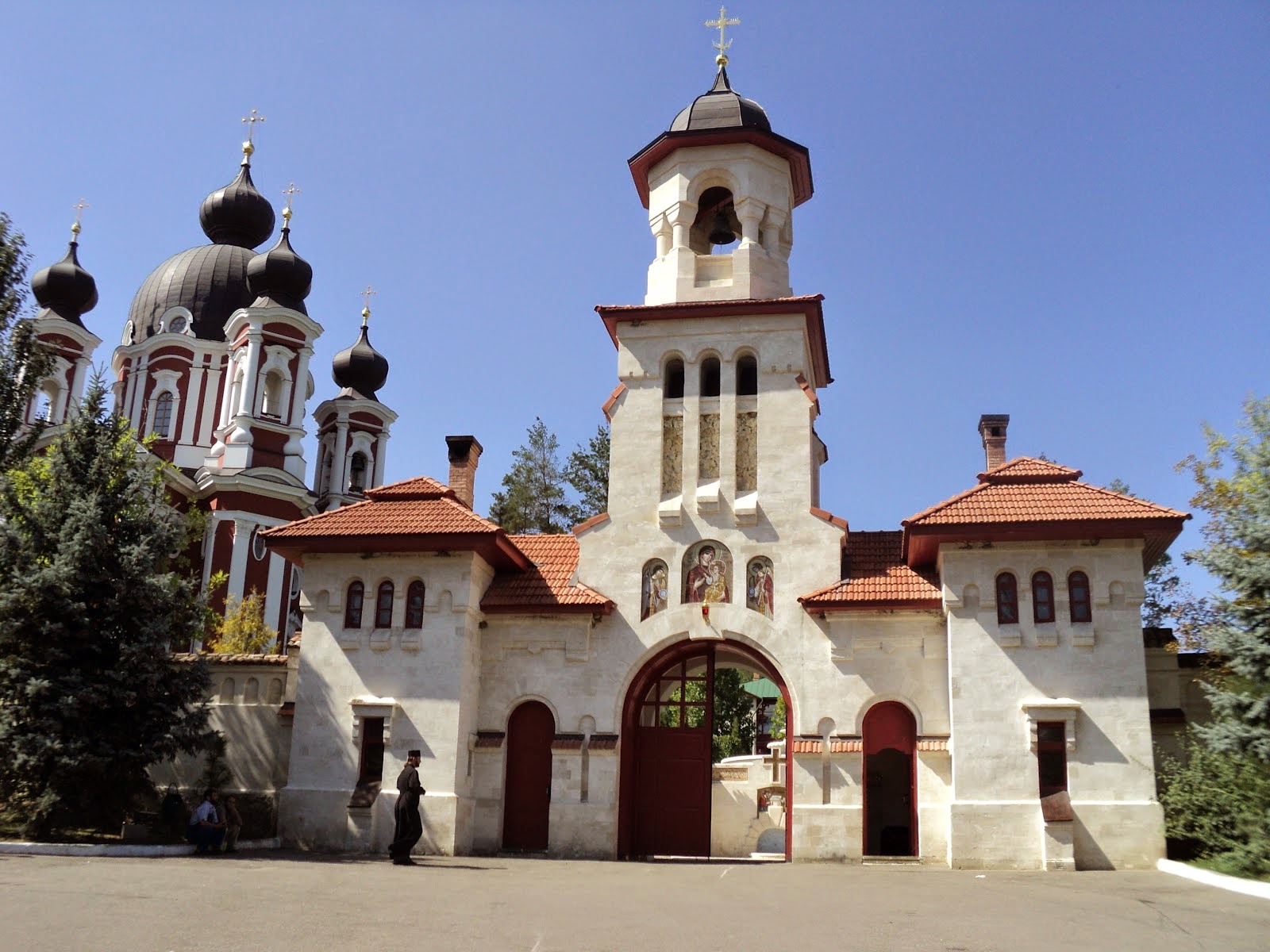 Tradiţii şi obiceiuri moldoveneşti: Istoria Moldovei