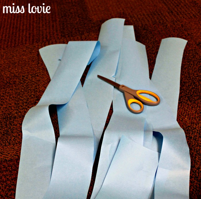 Miss Lovie: Ice Cream Bulletin Board and Ruffle Border Tutorial