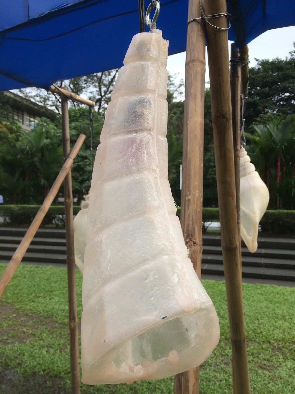 The Oblation & Budyong at Tambuli @ U.P. Diliman Quezon City ...
