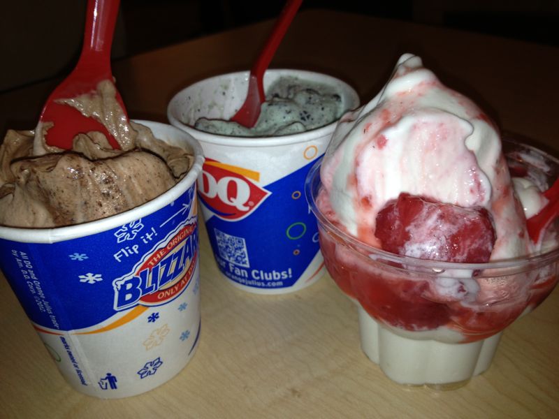 Something new everyday, yes, everyday: 10/25 Candy Shop Blizzard