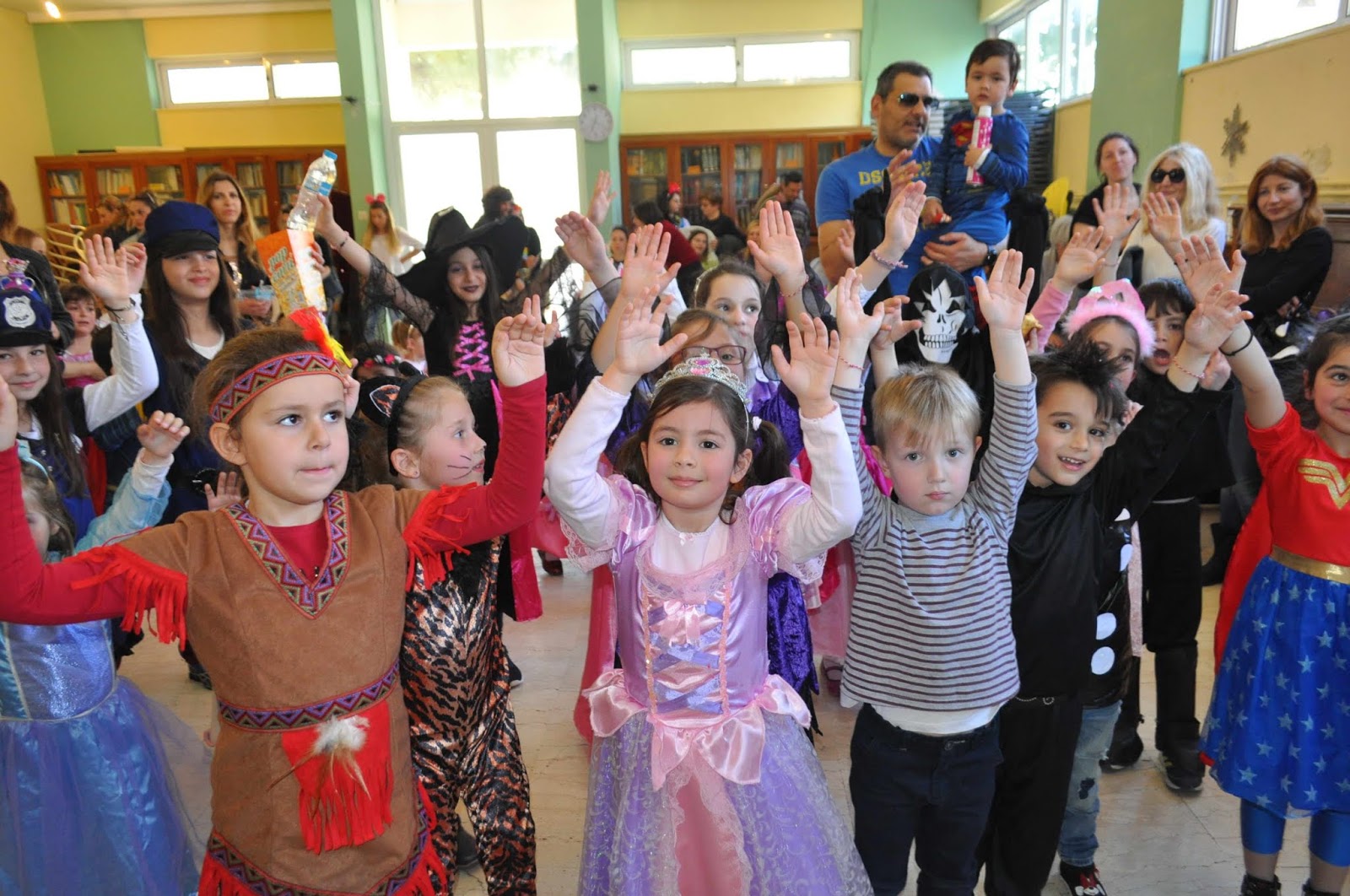 ΠΑΡΕΛΑΣΗ ΚΑΡΝΑΒΑΛΙΣΤΩΝ 10/3/2019 (φώτο) - Polydendri.Report