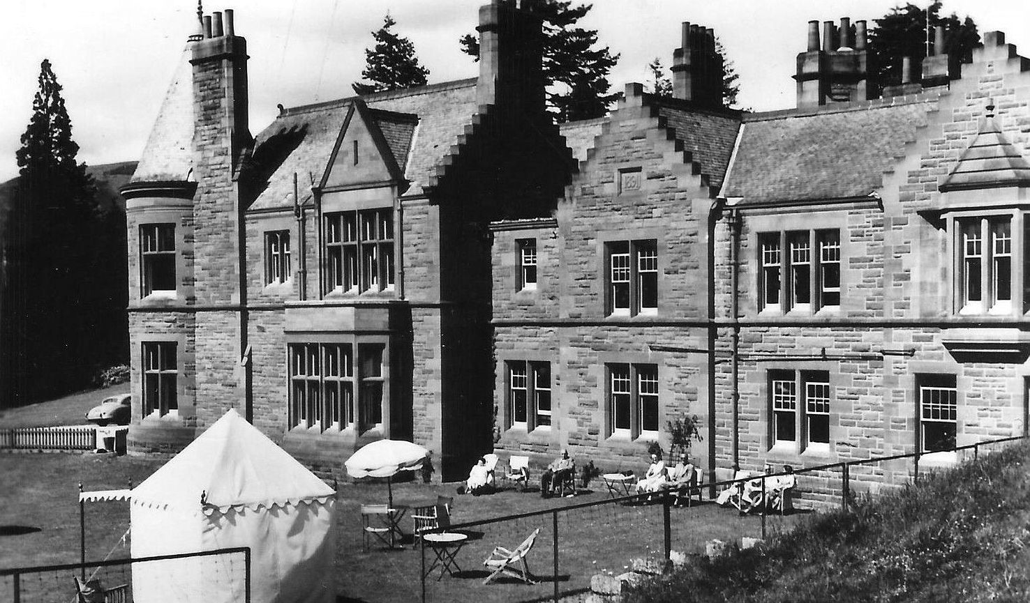 Tour Scotland: Old Photograph Craigendarroch Hotel Ballater Scotland