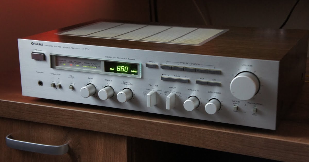 Yamaha R-700 - Stereo Receiver | AudioBaza