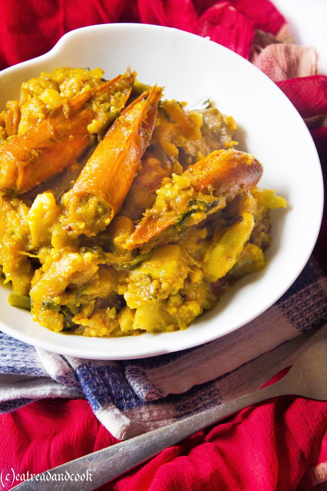 Chingri Macher Matha Diye Chorchori / Bengali Dry Vegetable Curry With ...