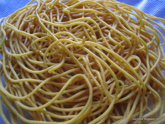 Masala Sev / ಮಸಾಲಾ ಸೇವ್ | Recipe world